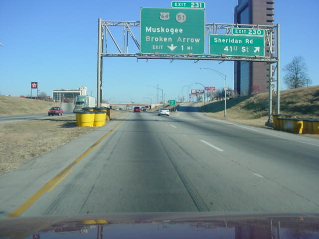 Tulsa Highways @ OKHighways.com -- Interstate 44