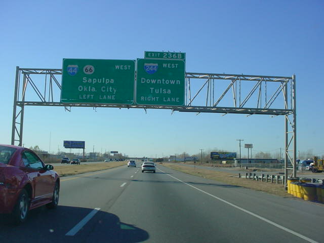 Tulsa Highways @ OKHighways.com -- Interstate 44